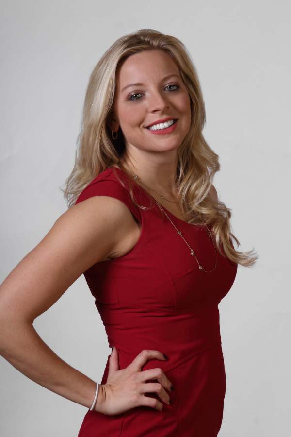 Mastering the Art of Corporate Headshots: Best Practices and Trends ...